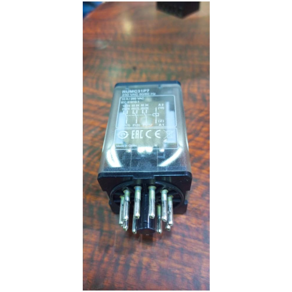 Relais électriques Schneider 220V - OUAGADOUGOU.ONLINE