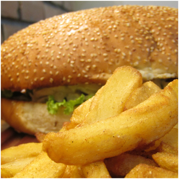 Giga Burger - OUAGADOUGOU.ONLINE